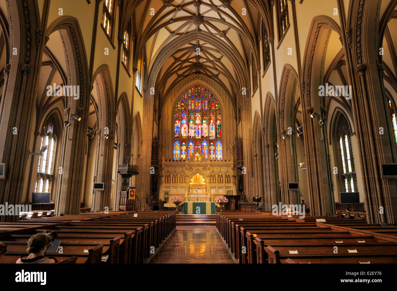 New york trinity church architecture hi-res stock photography and ...