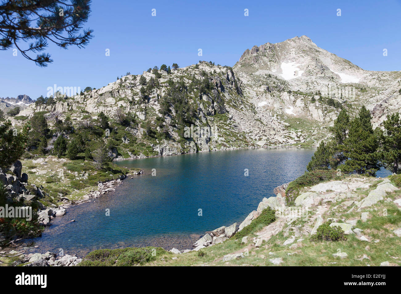 France, Hautes Pyrenees, Aragnouet, Neouvielle massif, Gourguet de ...