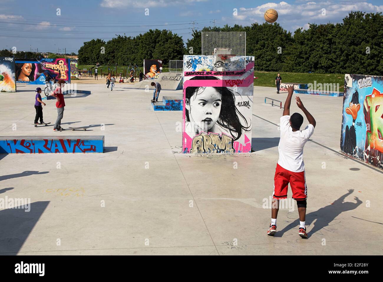 Valenton hi-res stock photography and images - Alamy