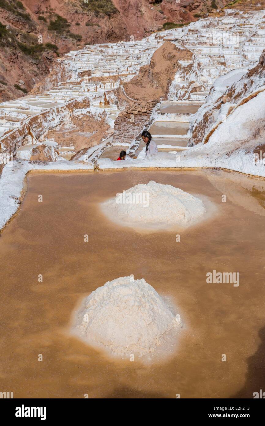 Peru, Cuzco Province, Sacred Valley of the Incas, Salinas de Maras ...
