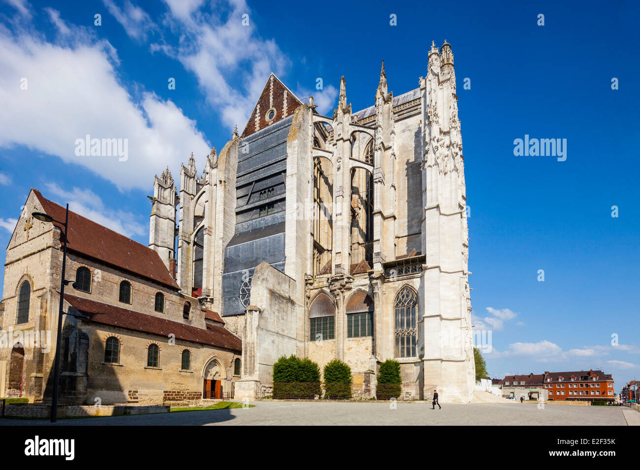Beauvais cathedral, france hi-res stock photography and images - Alamy