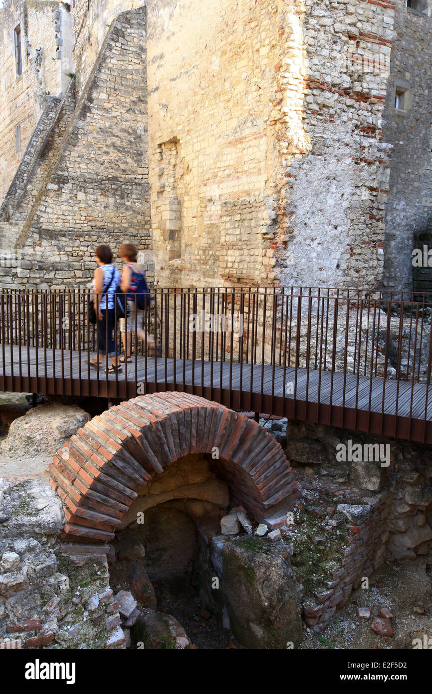 Baths of constantine hi-res stock photography and images - Alamy