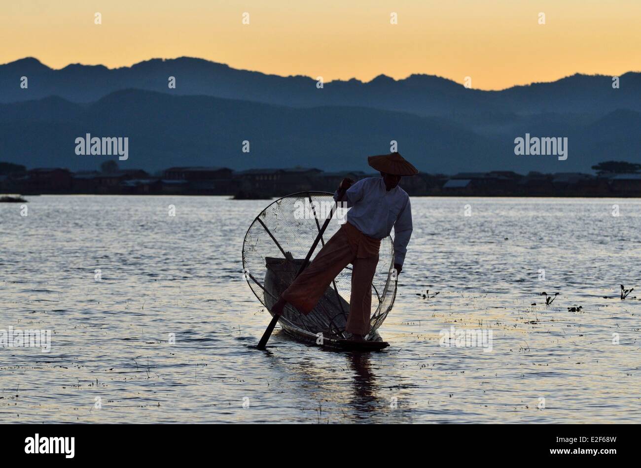 Traditional intha costume hi-res stock photography and images - Alamy
