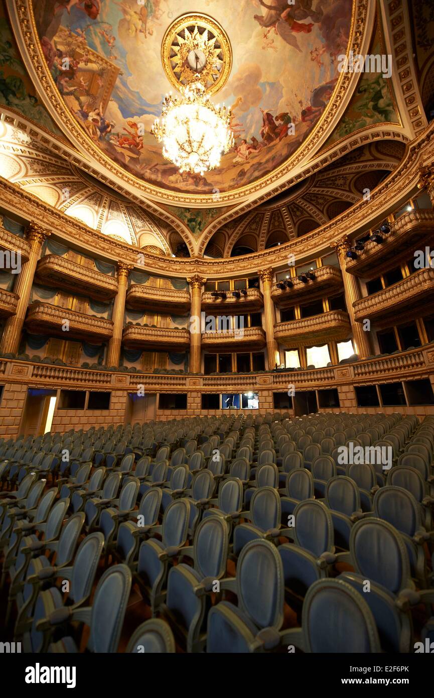 Grand Theatre Bordeaux Stock Photos & Grand Theatre Bordeaux Stock ...