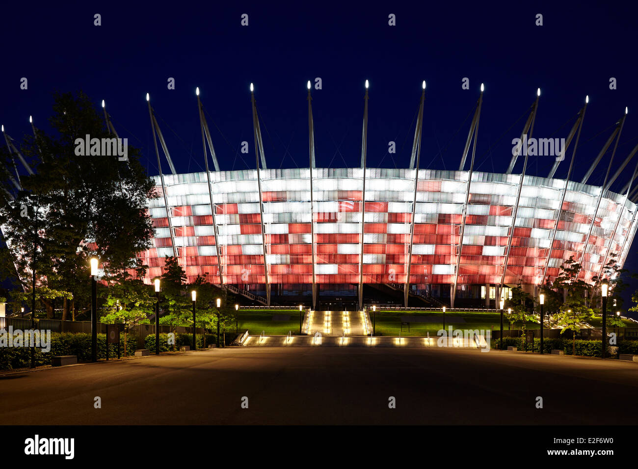 Night view stadium hi-res stock photography and images - Alamy