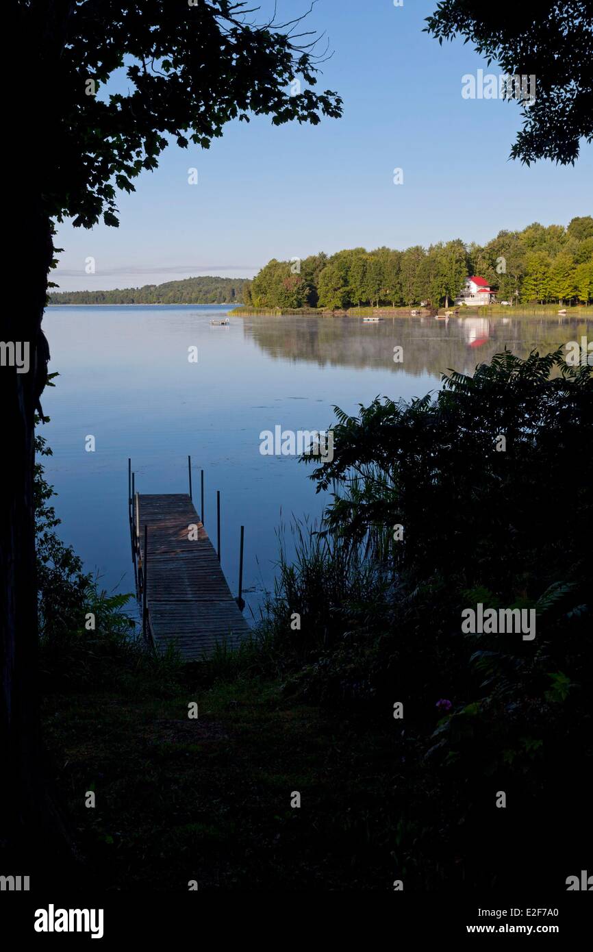 Estrie hi-res stock photography and images - Alamy