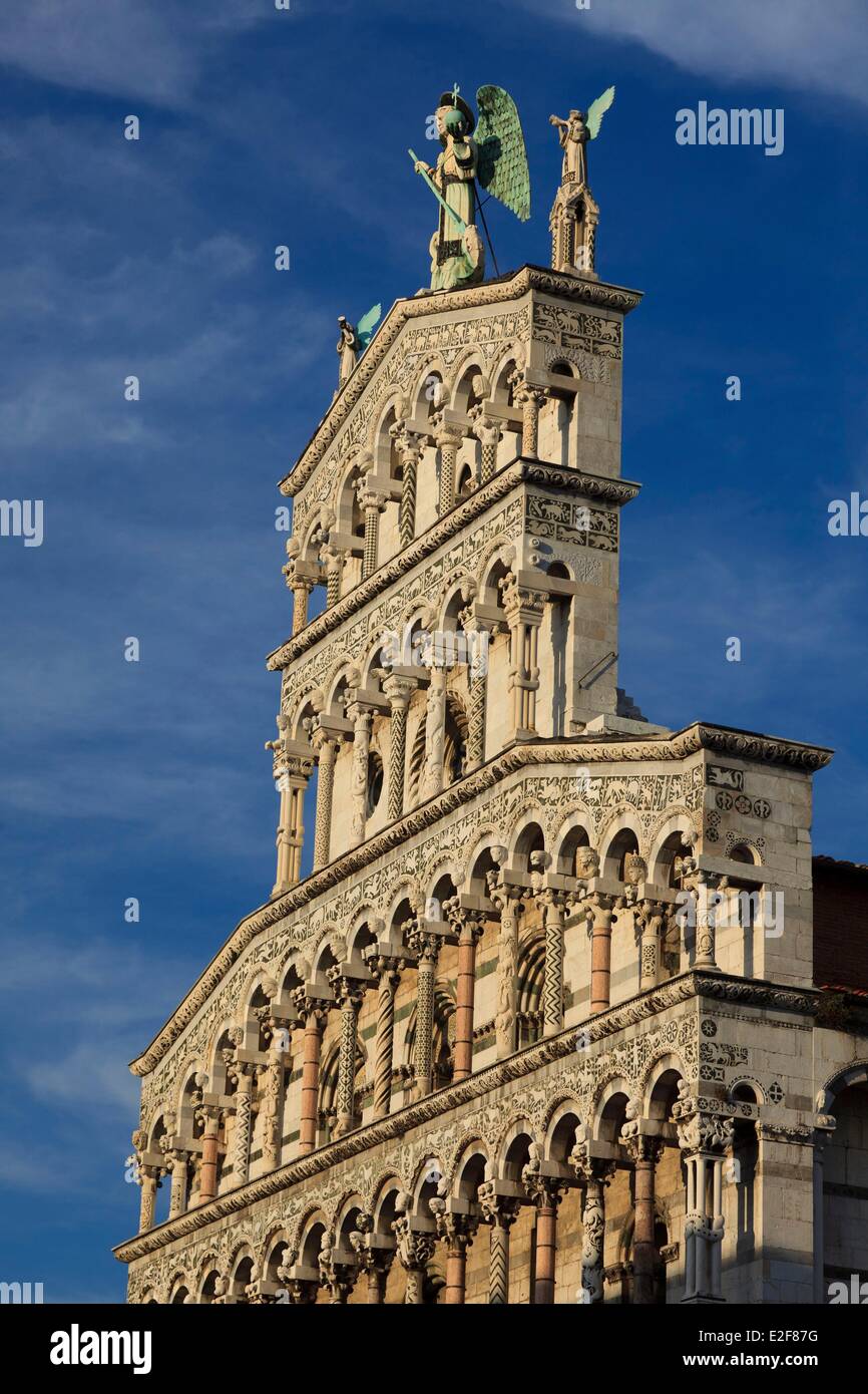 Lucca building hi-res stock photography and images - Alamy