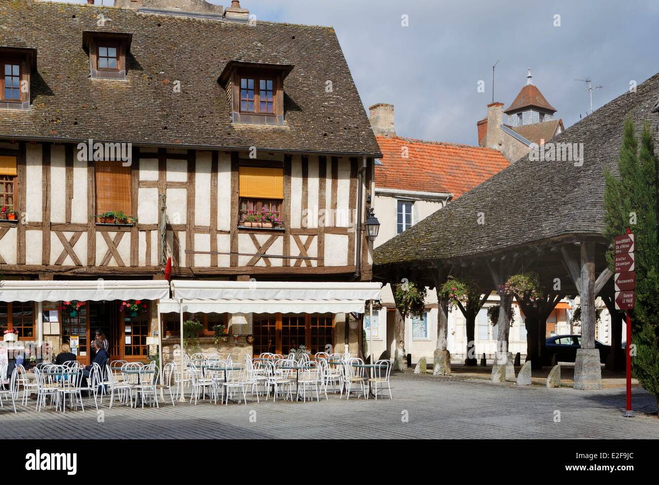 Cote house hi-res stock photography and images - Alamy