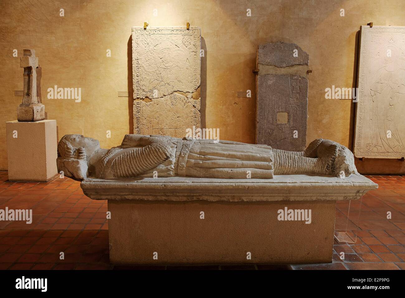 Gisant High Resolution Stock Photography and Images - Alamy