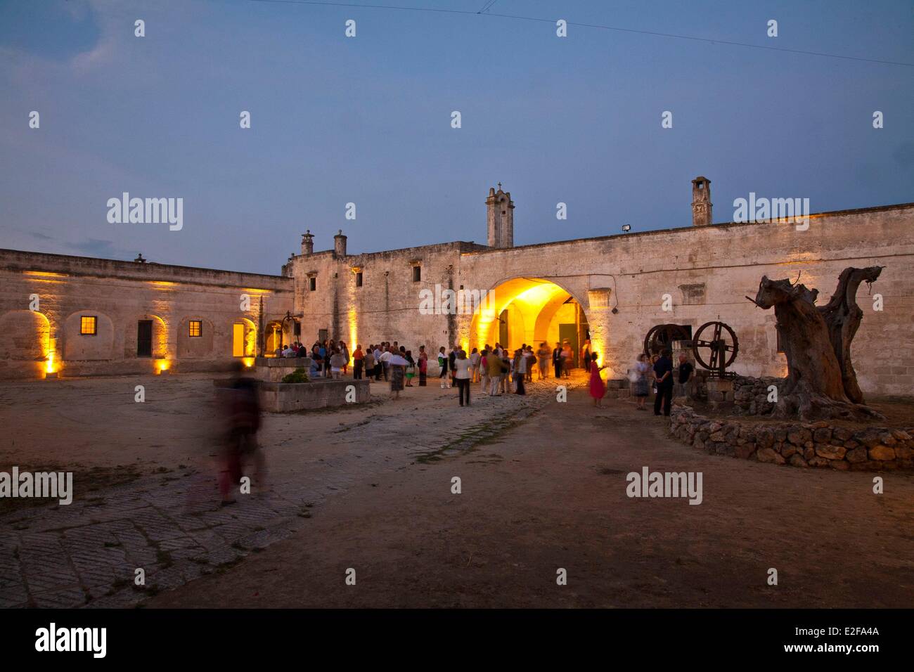 Italy, Puglia, fortified farm, vineyard Stock Photo - Alamy