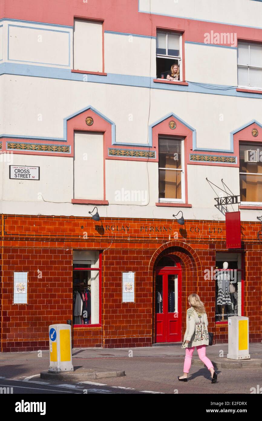 Cross street islington hi-res stock photography and images - Alamy