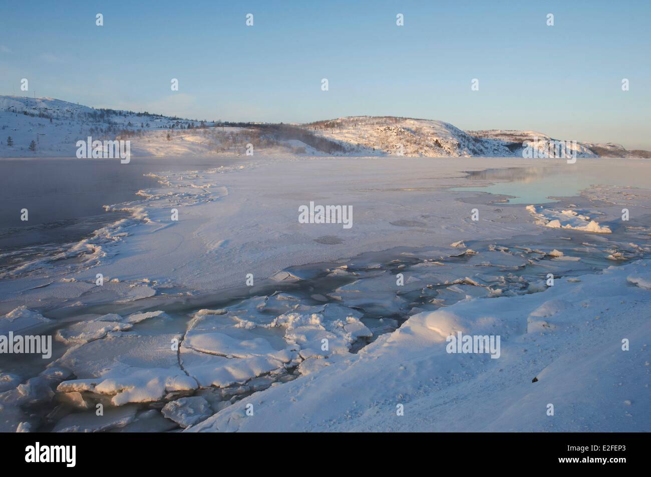 Norway, Finnmark County, Varanger peninsula, Winter, polar night ...