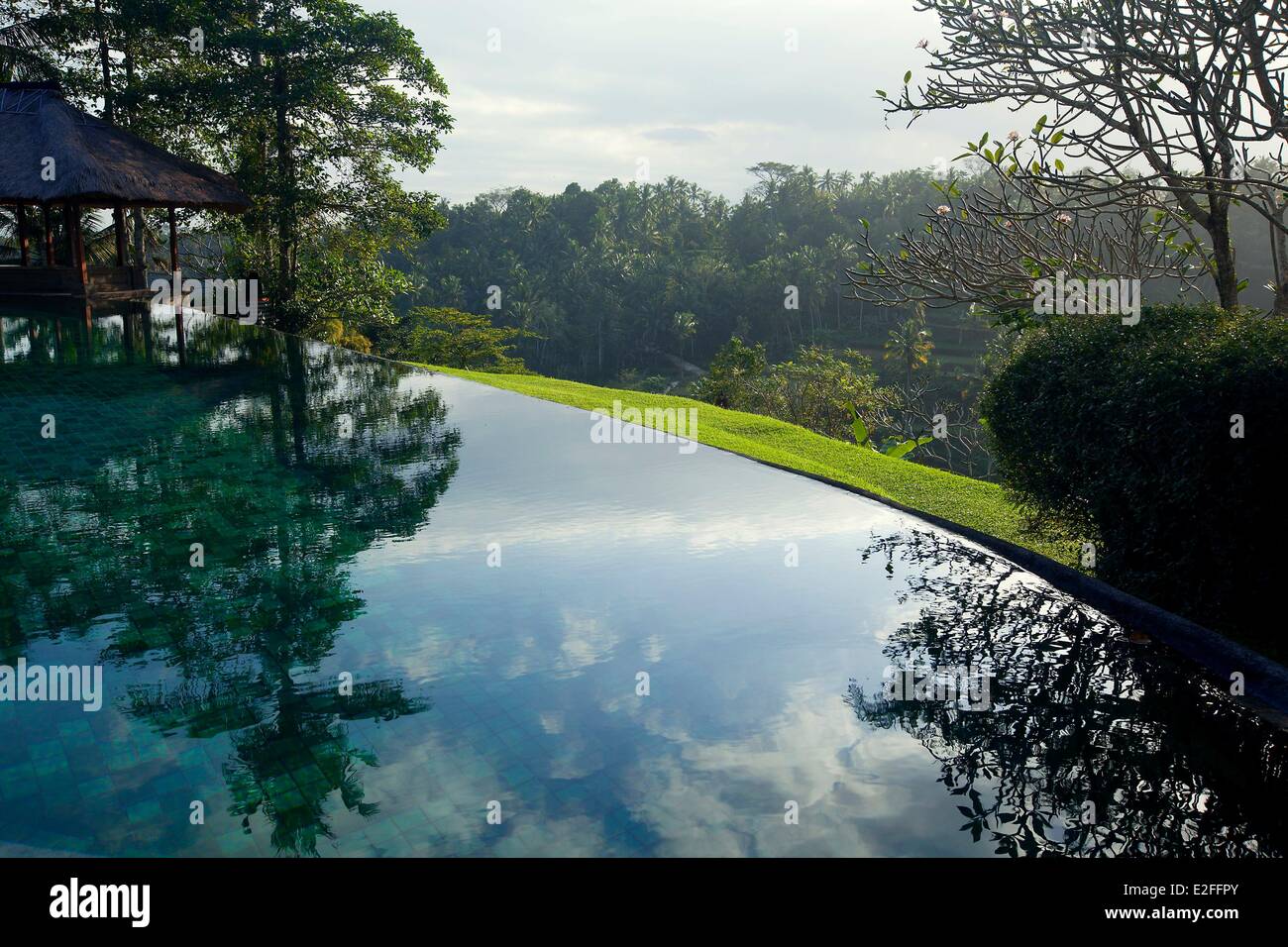 Indonesia, Bali, Ubud, Hotel Amandari, pool Stock Photo - Alamy