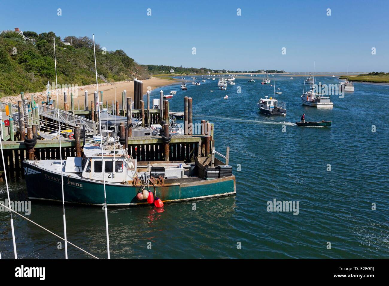 Chatham fish pier hi-res stock photography and images - Alamy