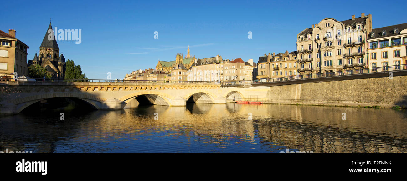 /France Moselle Metz the Moyen bridge the banks of the Moselle river ...
