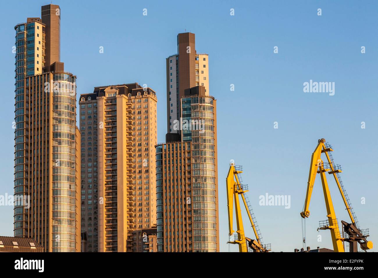 2000s architecture hi-res stock photography and images - Alamy