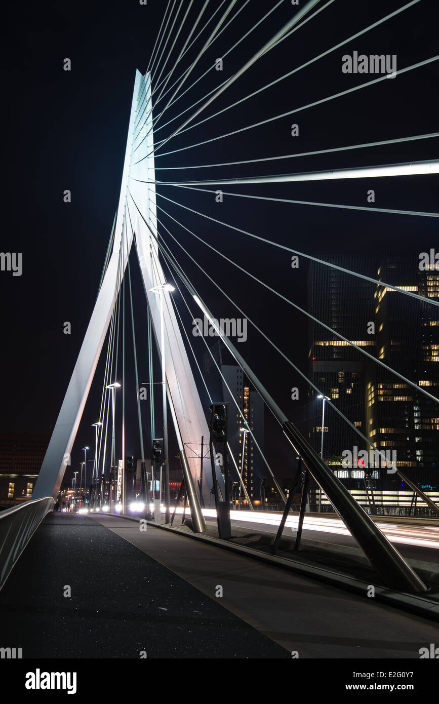 Skyline rotterdam erasmus suspension bridge hi-res stock photography ...