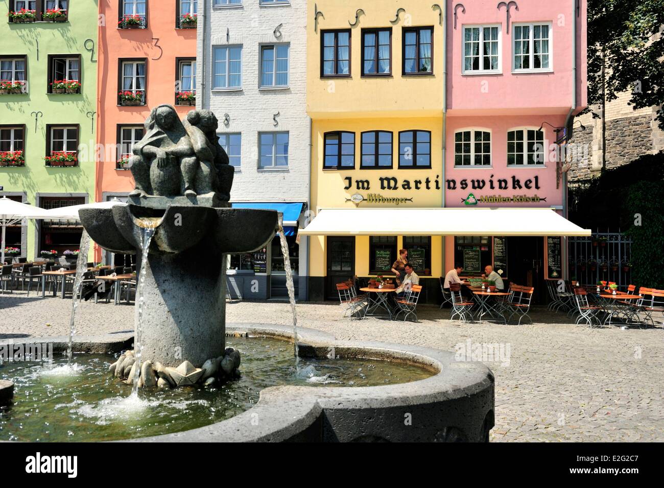 Fountain fischmarkt cologne germany hi-res stock photography and images ...