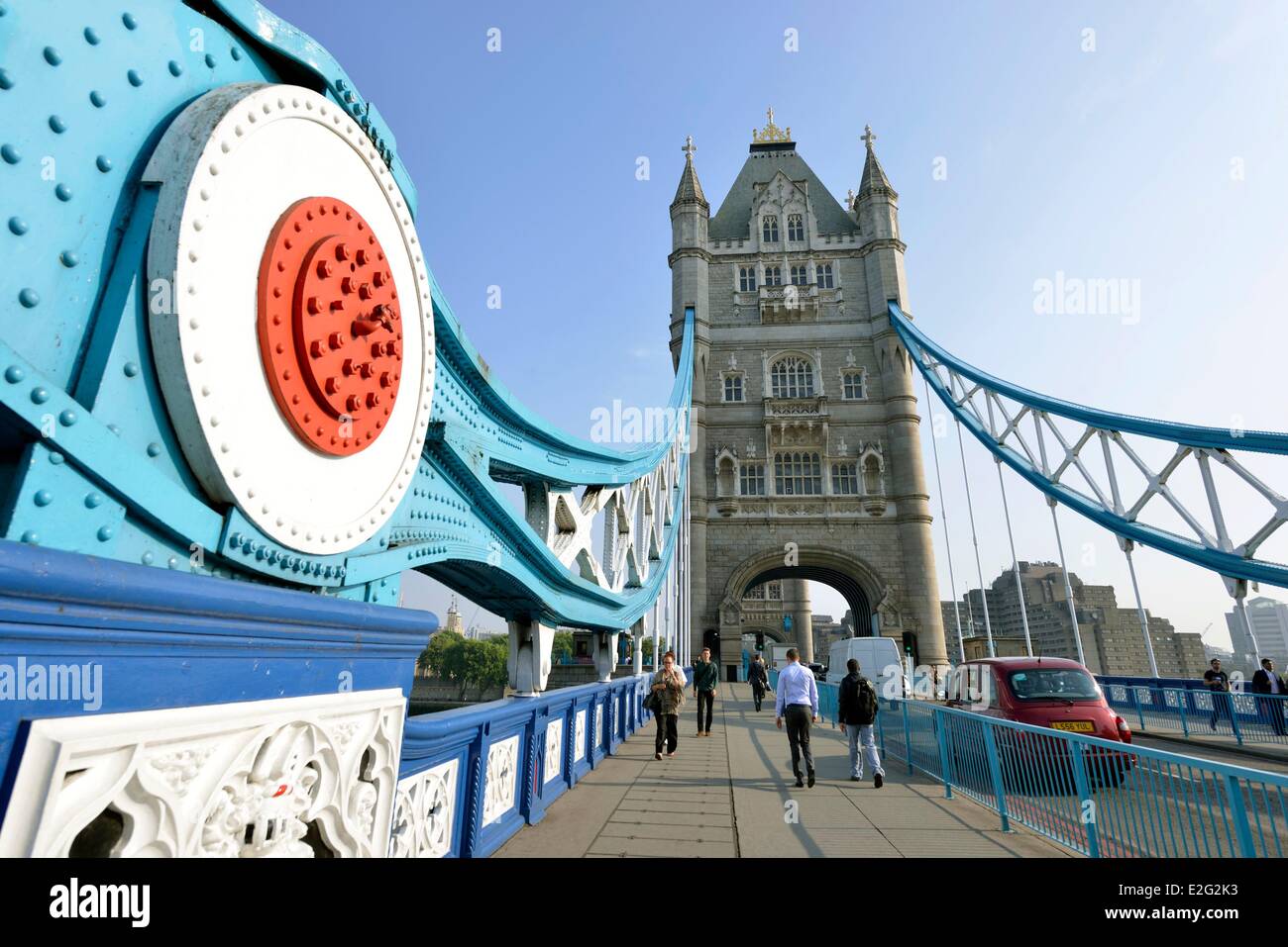 United Kingdom London Tower Bridge lift bridge crossing the Thames ...
