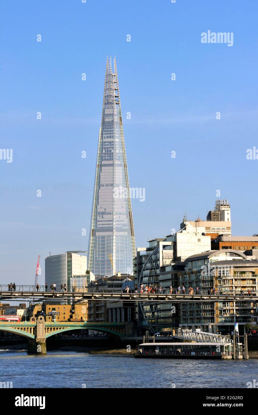 Shard is the tallest building in the united kingdom hi-res stock ...