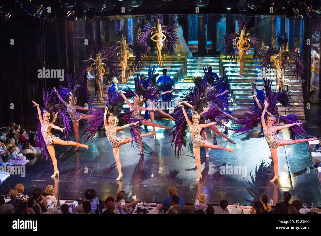 Paris Cabaret Dancer High Resolution Stock Photography and Images - Alamy