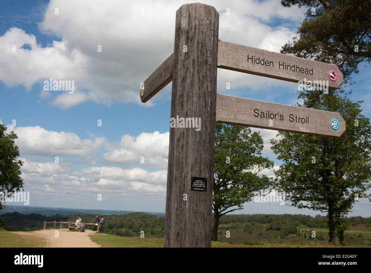 signpost Hidden Hindhead Trail, Devils Punchbowl, Hindhead, Surrey ...