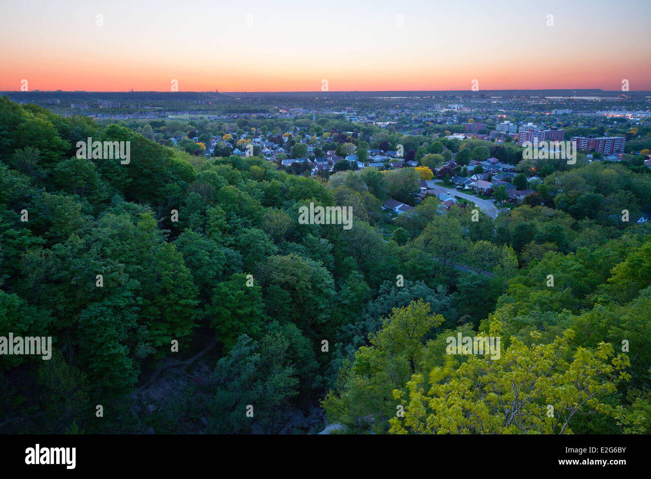Hamilton from niagara escarpment hi-res stock photography and images ...