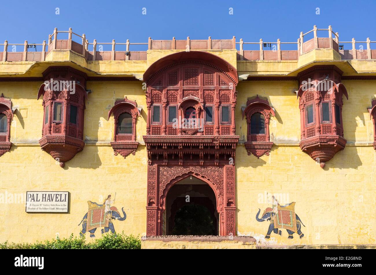 Pal haveli hi-res stock photography and images - Alamy