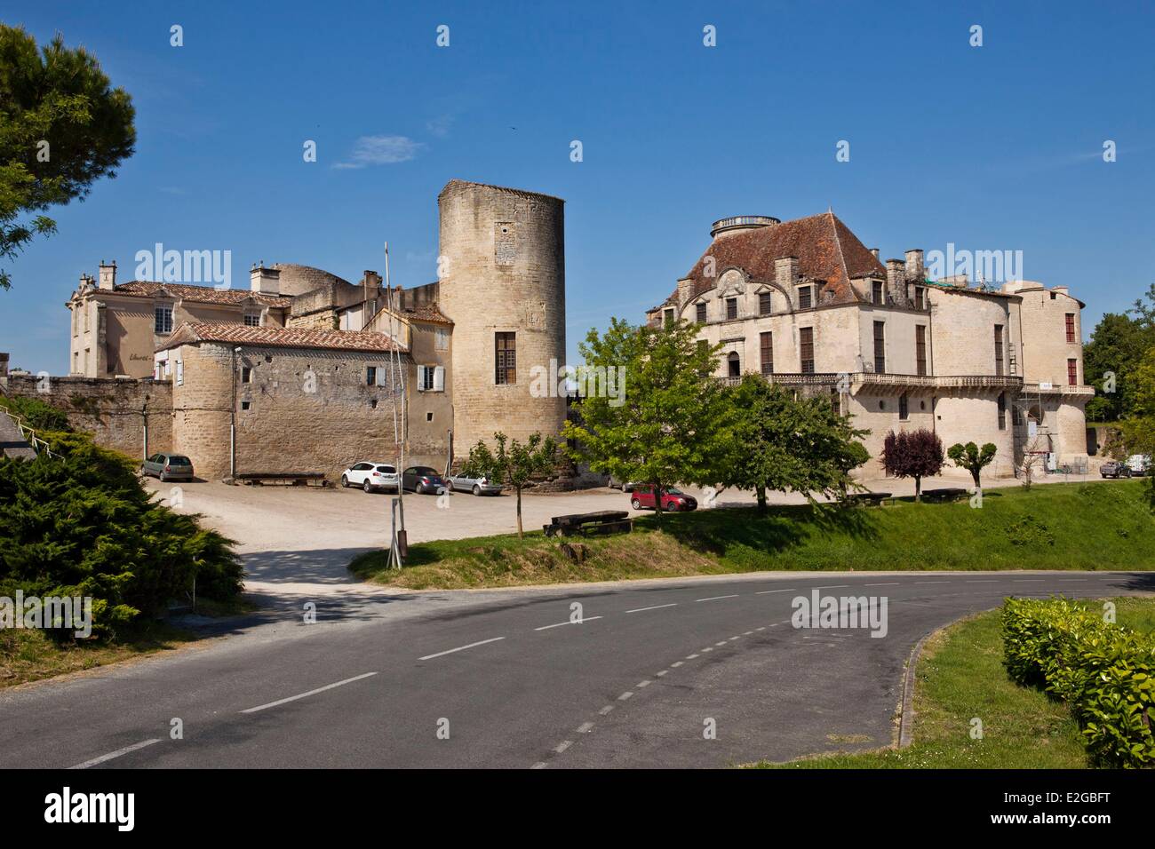 Duras sightseeing hi-res stock photography and images - Alamy