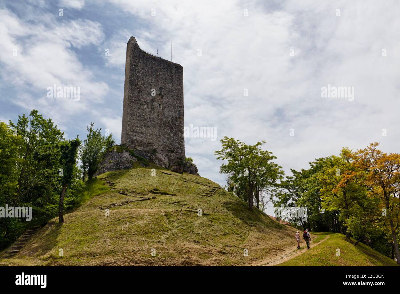 Montcuq midi pyrenees france hi-res stock photography and images - Alamy