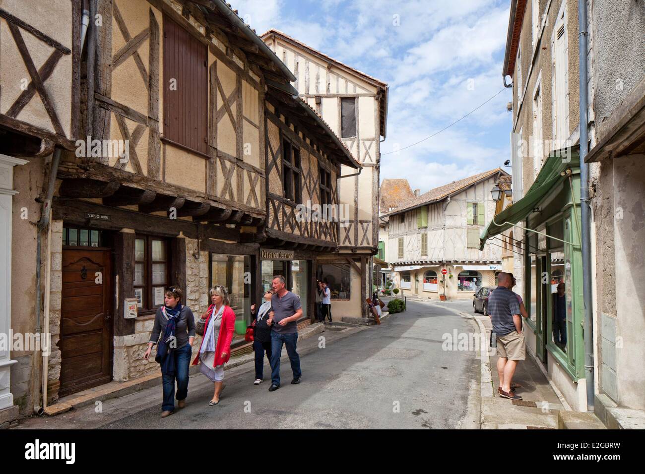 Issigeac dordogne france hi-res stock photography and images - Alamy