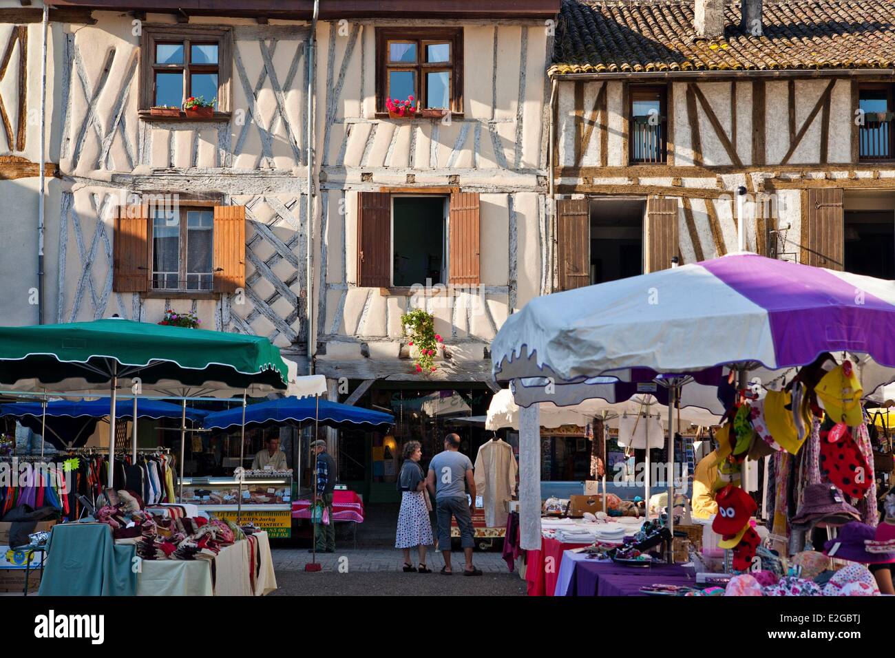 Eymet village hi-res stock photography and images - Alamy