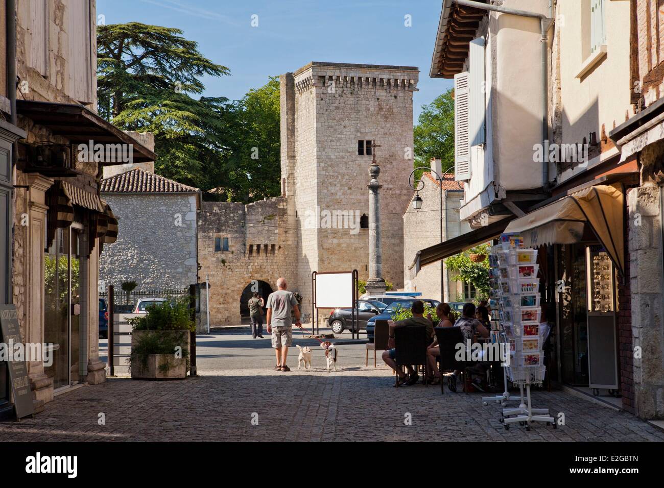 Eymet dordogne france bastide hi-res stock photography and images - Alamy