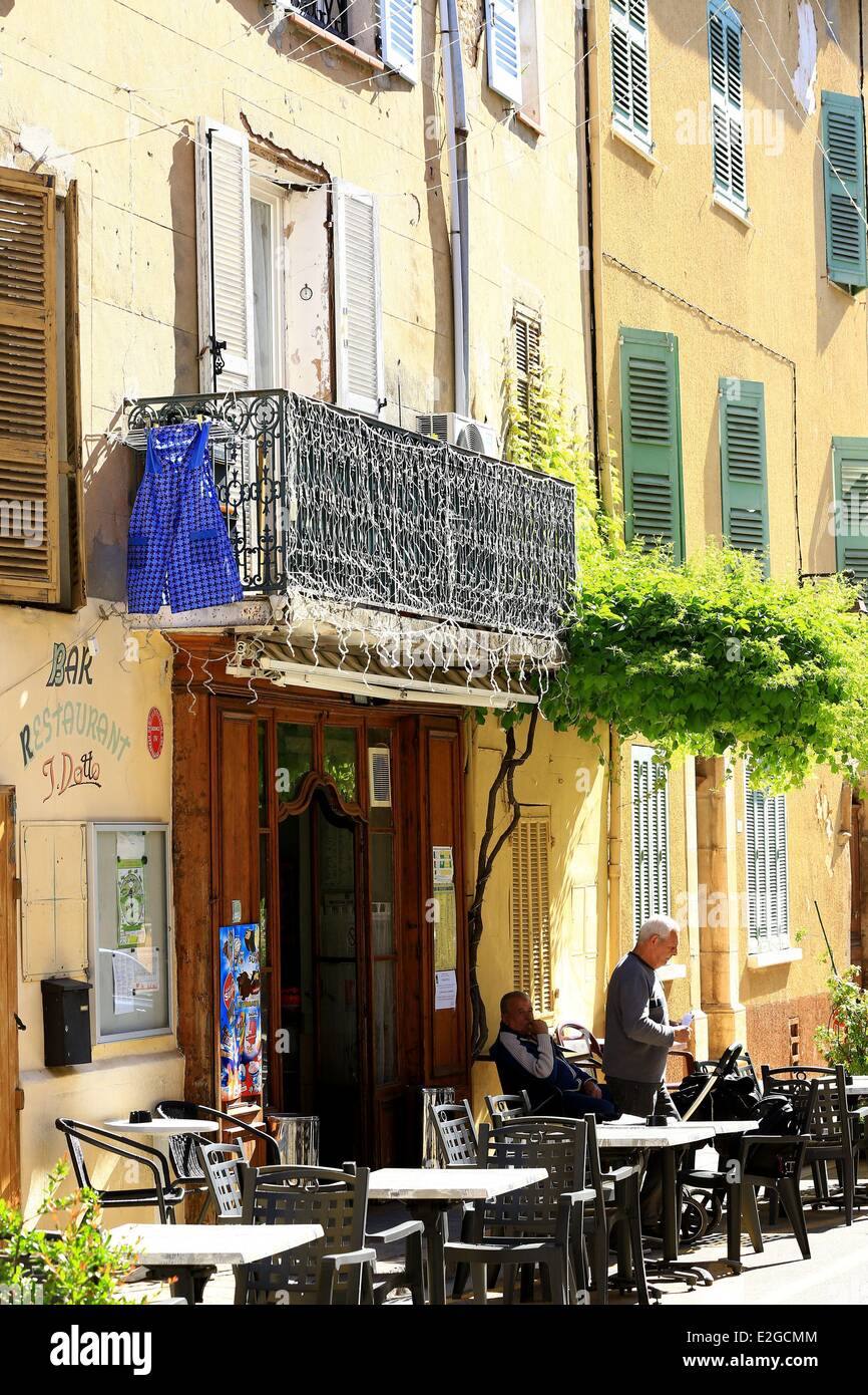 Cabasse hi-res stock photography and images - Alamy