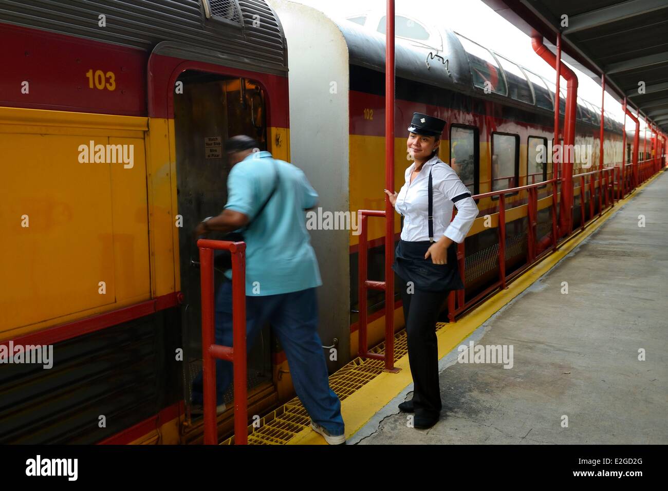 Panama canal railway hi-res stock photography and images - Alamy