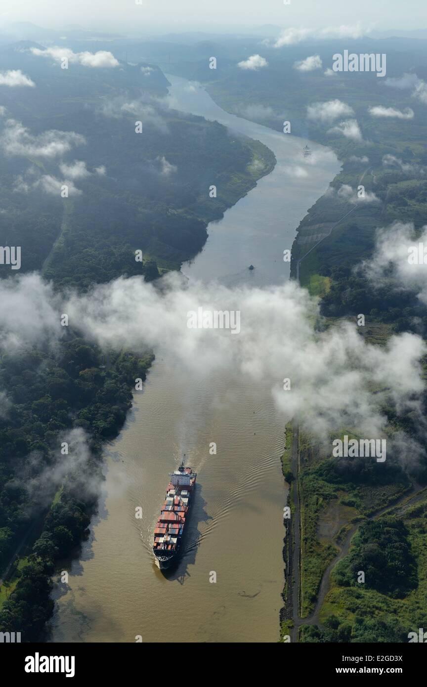 Gaillard cut High Resolution Stock Photography and Images - Alamy