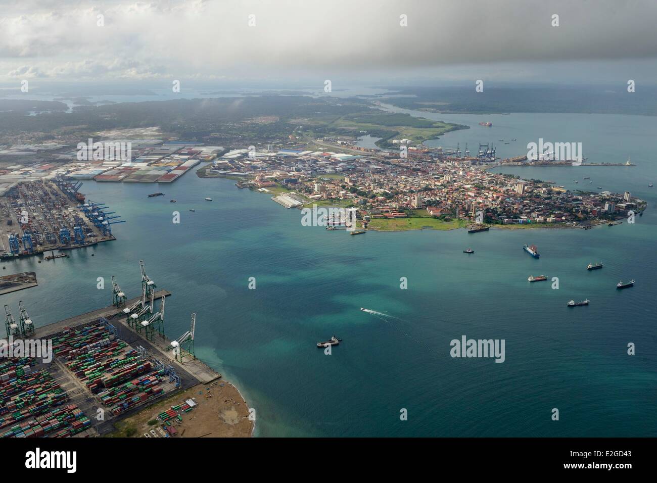 Colon limon bay hi-res stock photography and images - Alamy