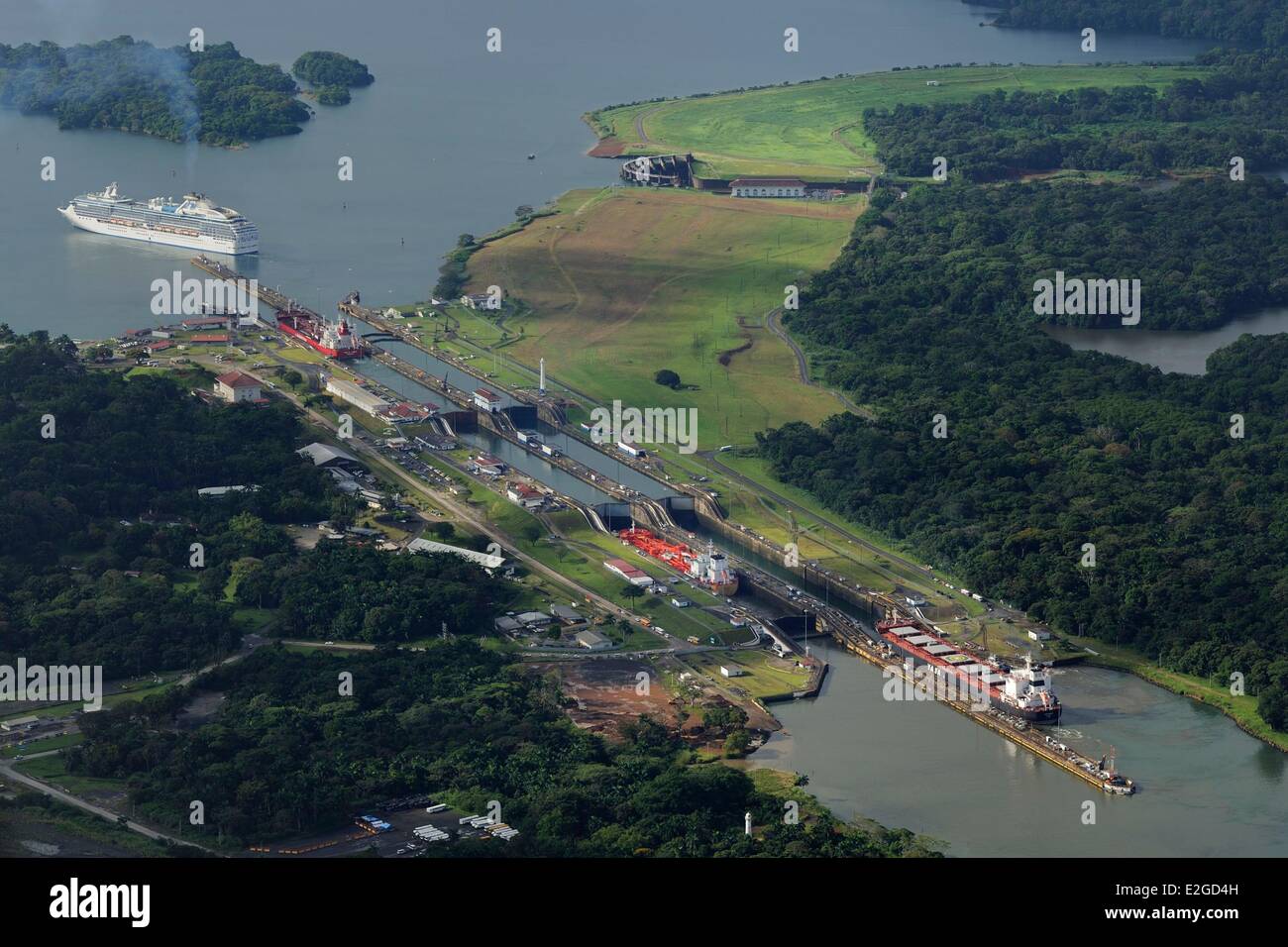 Panama Colon province Panama Canal Gatun locks Panamax cargo passing ...