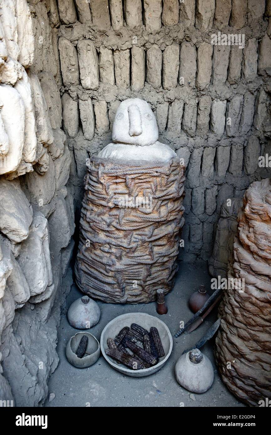 Wari mummy peru lima hi-res stock photography and images - Alamy