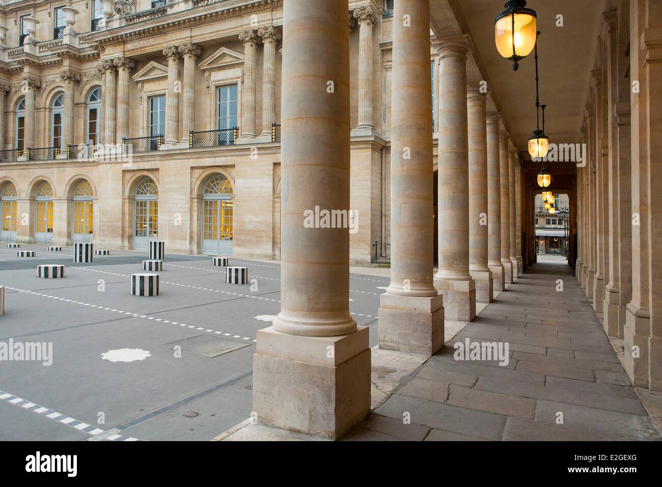 Ministry of culture paris hi-res stock photography and images - Alamy