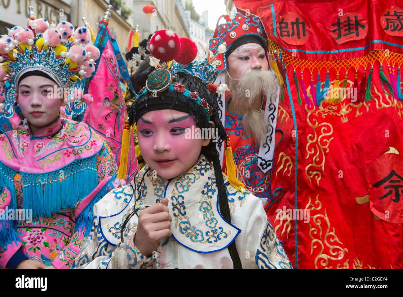 Paris, France, Portrait, Asian Man In Traditional Chinese Dress ...