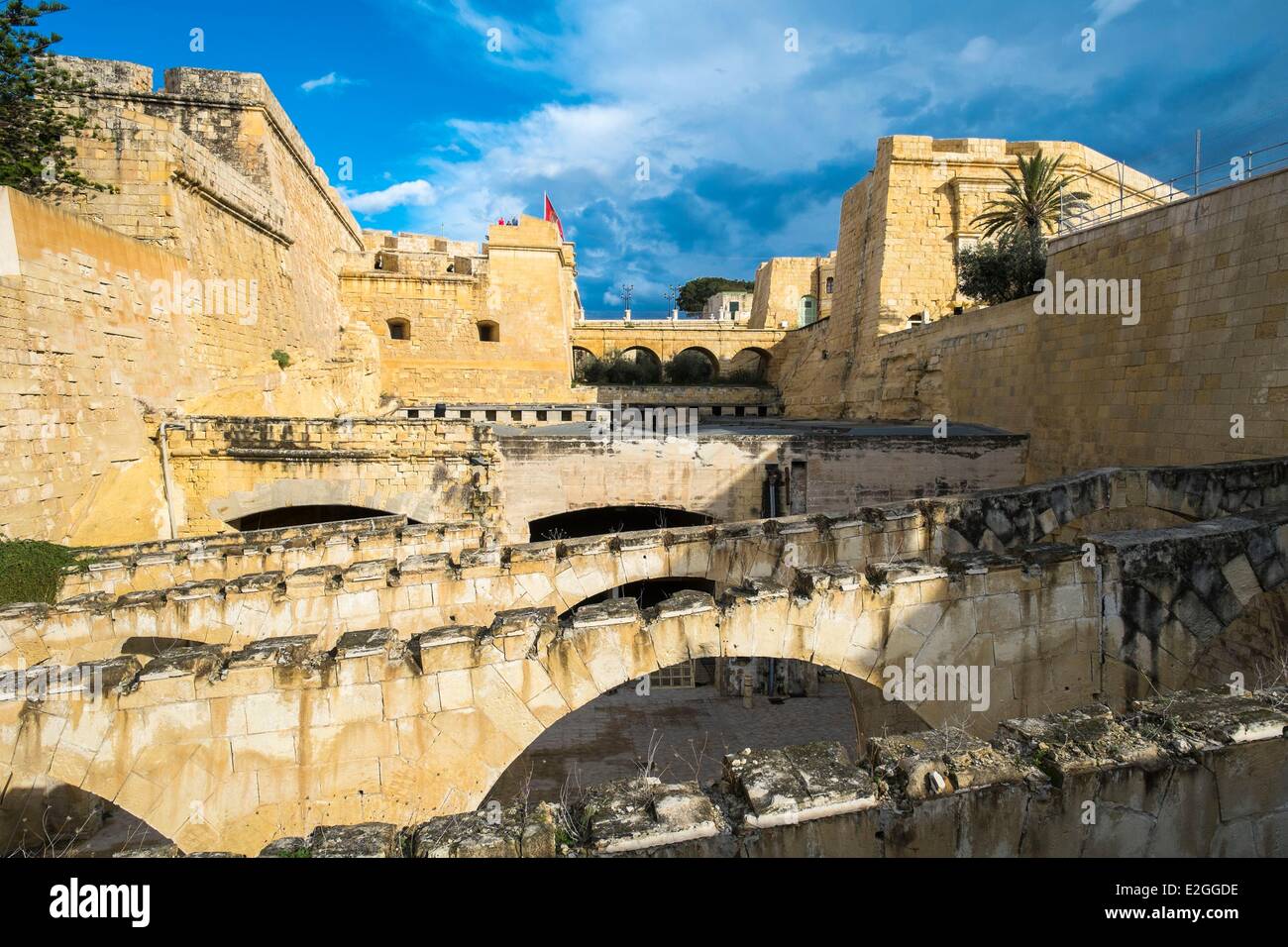 Malta Three Cities Vittoriosa (Birgu) Malta at War Museum Stock Photo ...