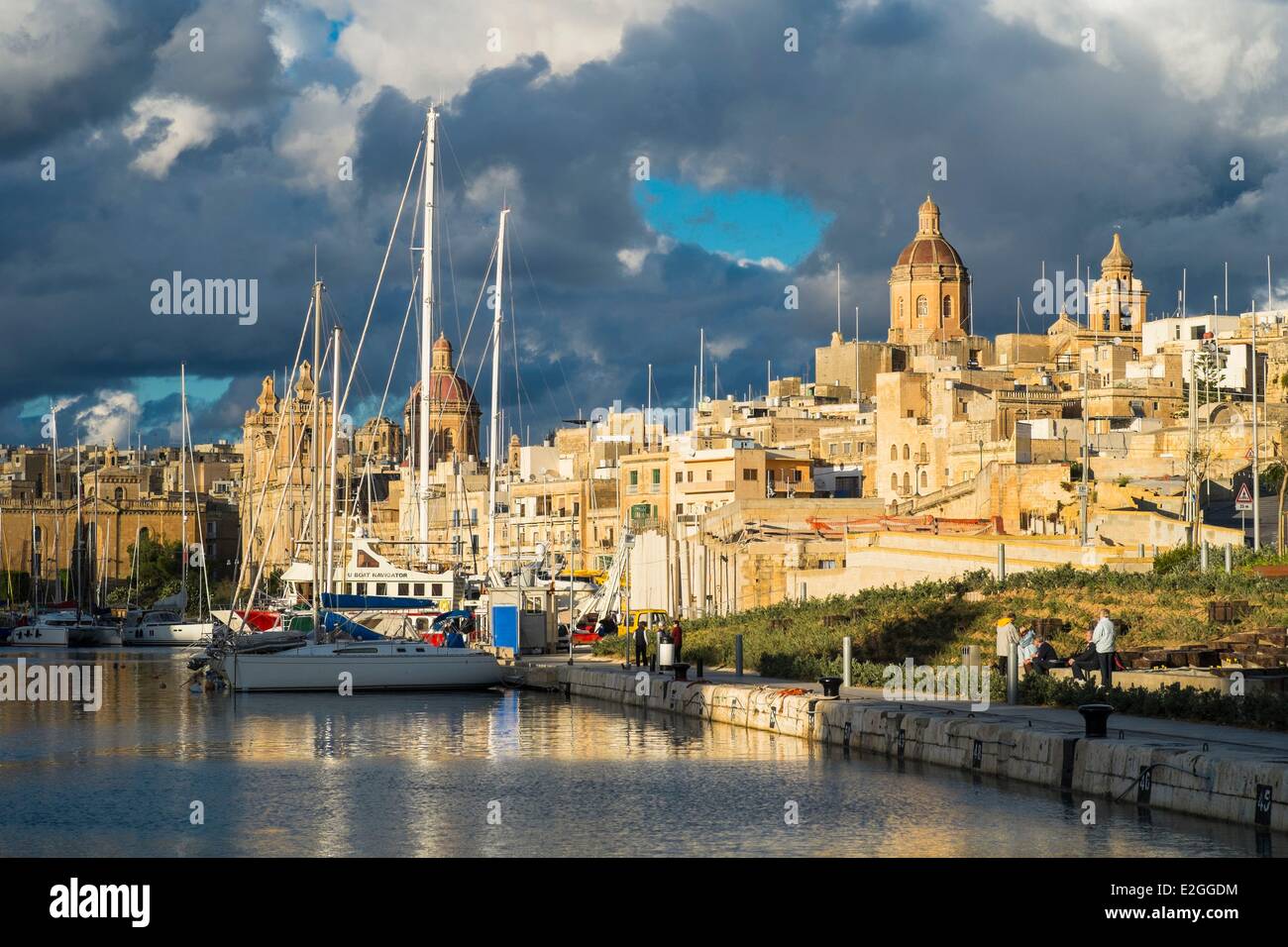 Malta Three Cities Vittoriosa Dockyard Creek Stock Photo - Alamy