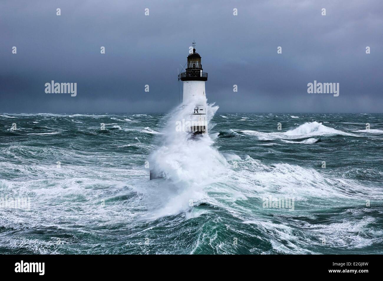 France finistere ar men lighthouse hi-res stock photography and images ...