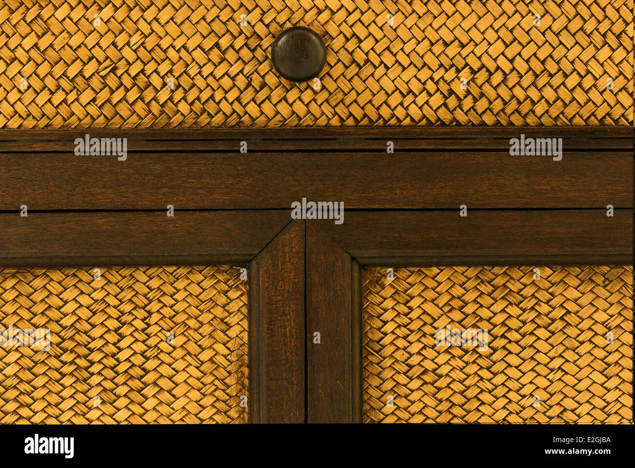 Wood Door handles and bamboo stick cross Stock Photo - Alamy