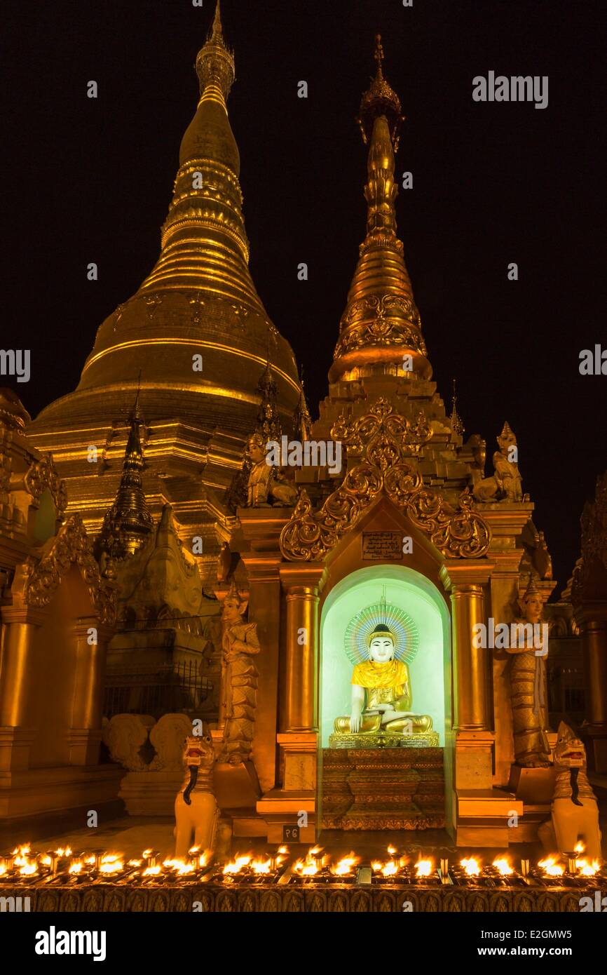 Myanmar (Burma) Yangon Division Yangon Shwedagon Pagoda at night Stock ...
