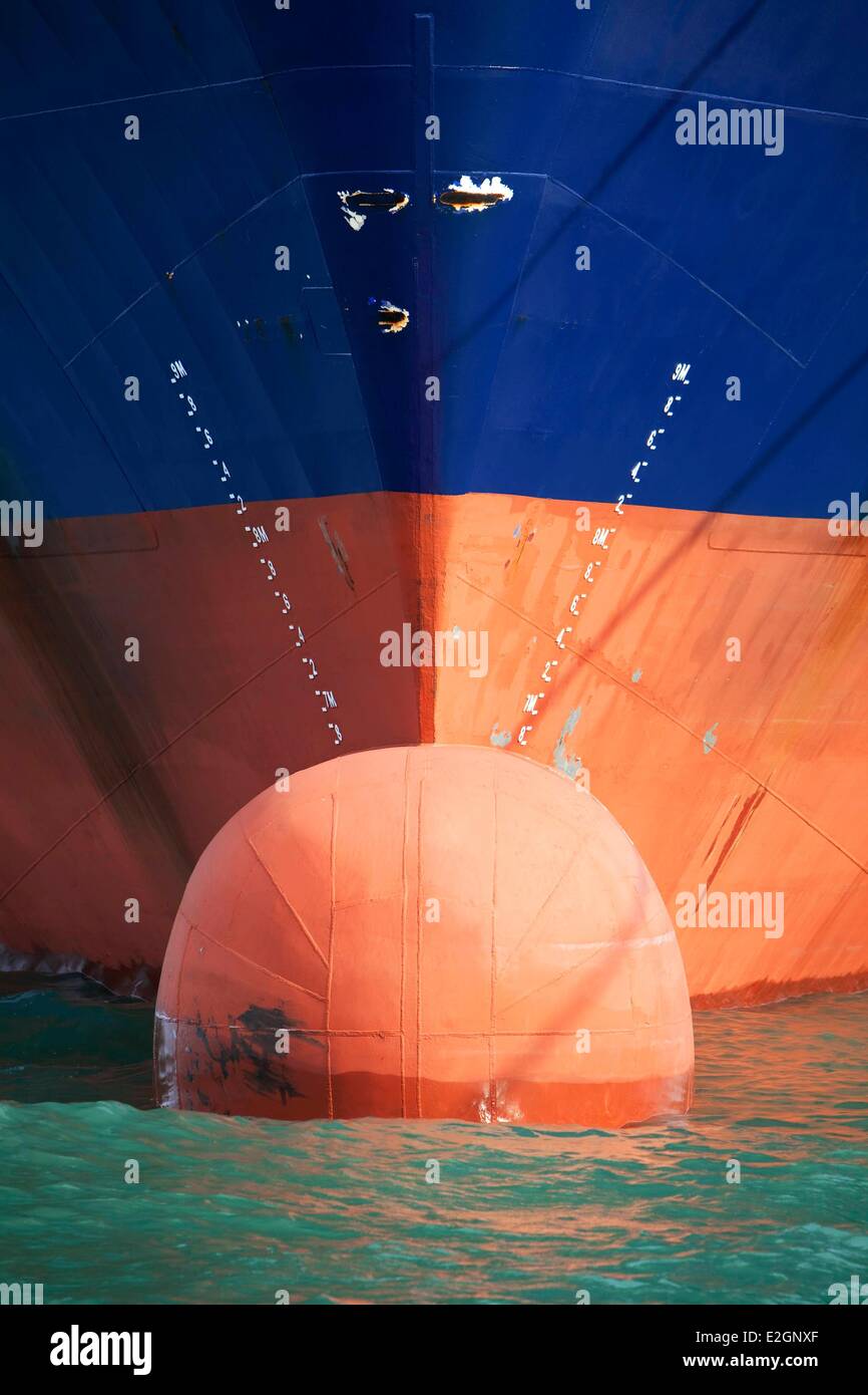 Fos port de marseille hi-res stock photography and images - Alamy