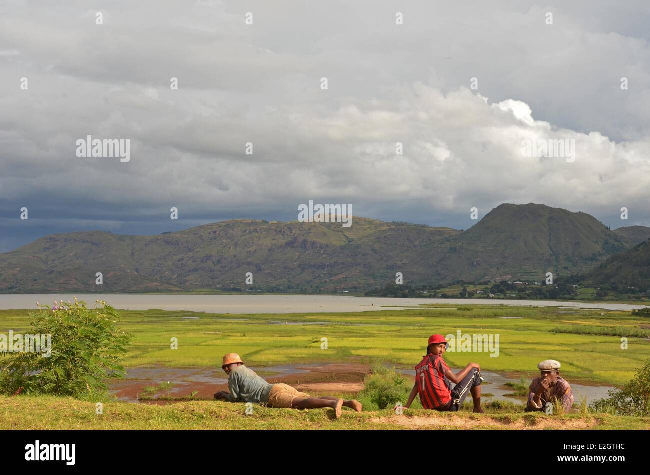 Men in madagascar hi-res stock photography and images - Alamy