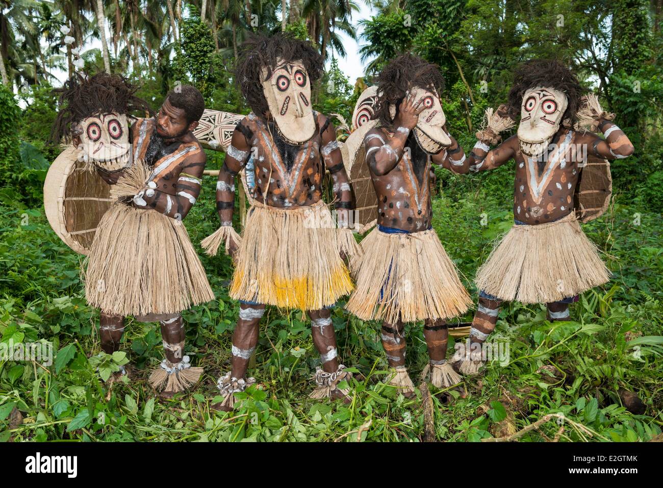 Papua new guinea mask festival rabaul High Resolution Stock Photography ...