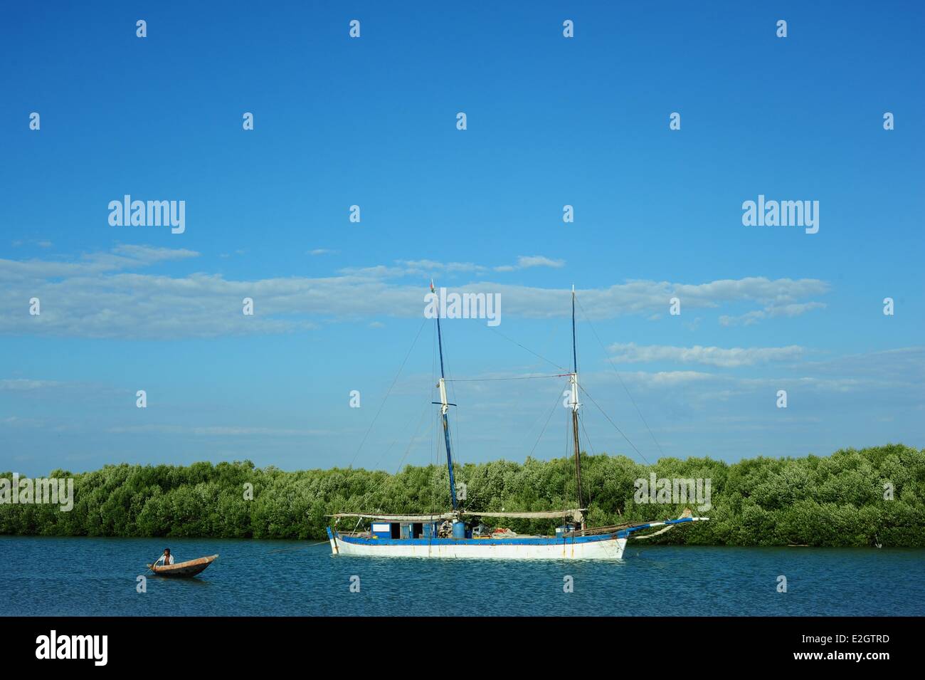 Madagascar Menabe region Morondava Fisherman boat at sea Stock Photo ...